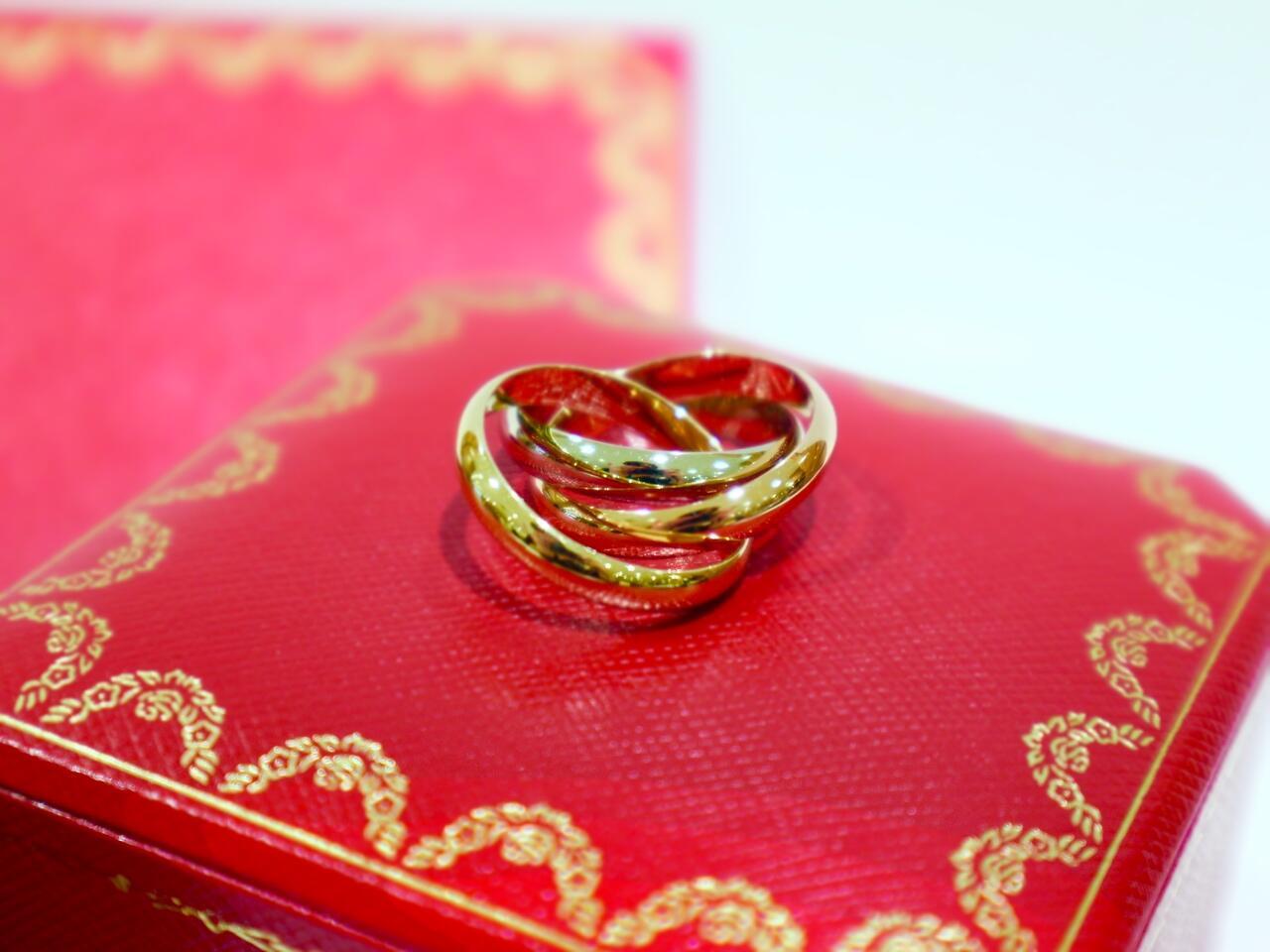 三位一体の美〈Cartier〉トリニティリング|【公式】ブランド 三位一体の美〈Cartier〉トリニティリング|【公式】ブランド