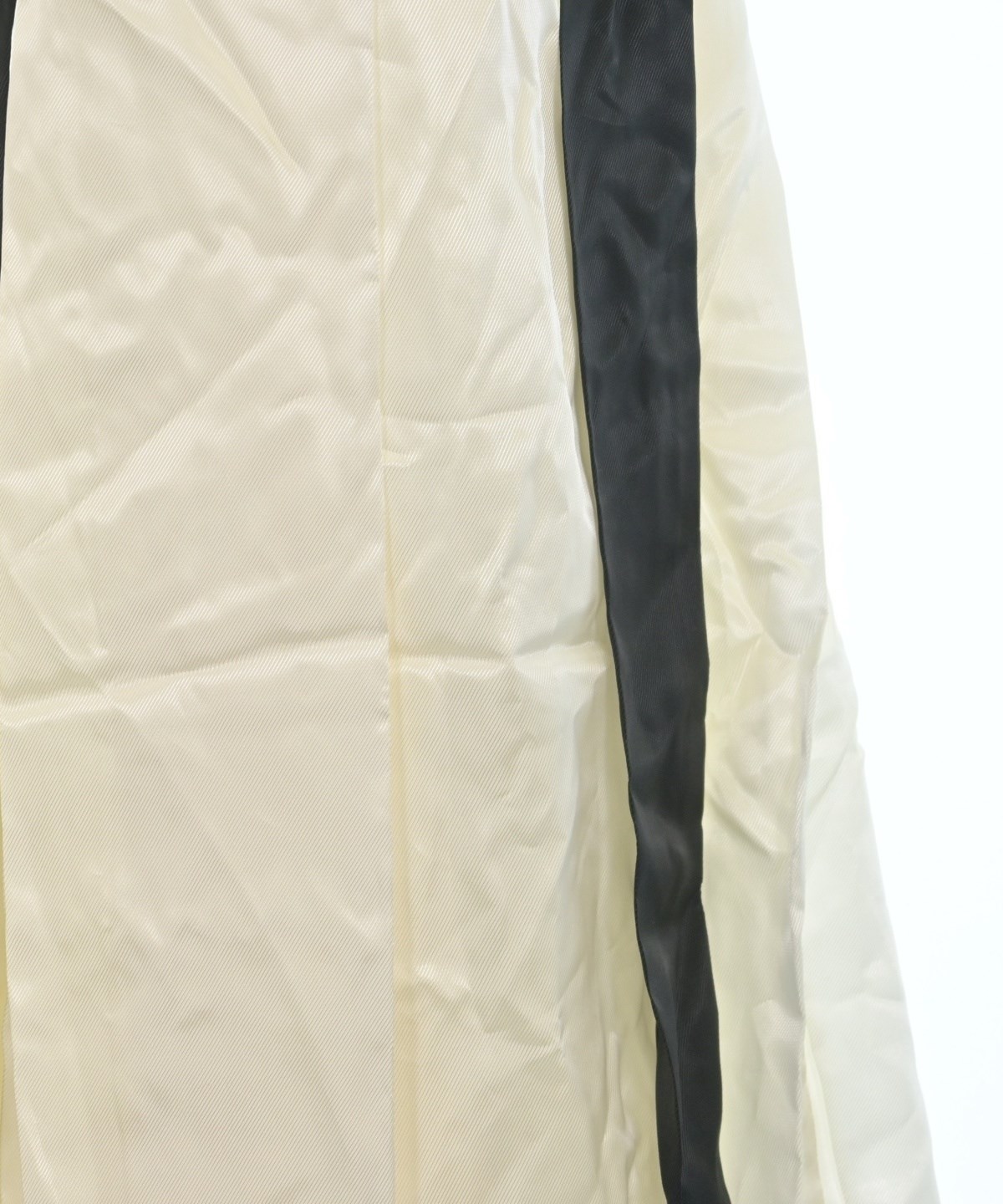 TOGA（トーガ）ロング・マキシ丈スカート 白 サイズ:34(XS位) レディース/2200575656048 |【公式】ブランド古着・中古通販はRAGTAG（ラグタグ）