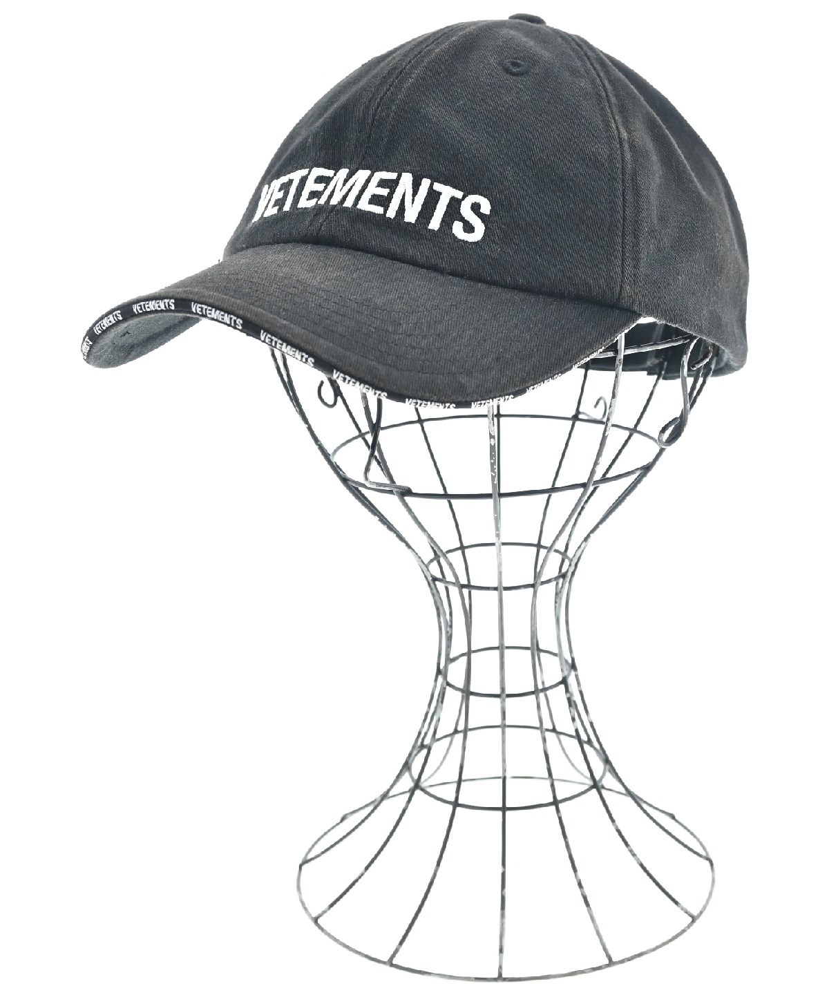 VETEMENTS(ヴェトモン)キャップ 黒 サイズ:- メンズ VETEMENTS(ヴェトモン)キャップ 黒 サイズ:- メンズ